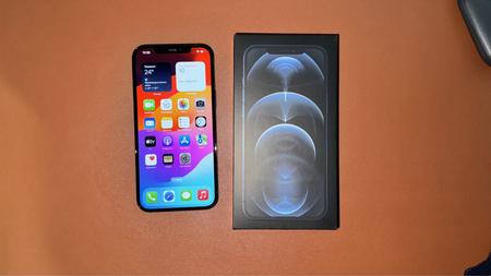 Продам iPhone 12 Pro Max 512Gb