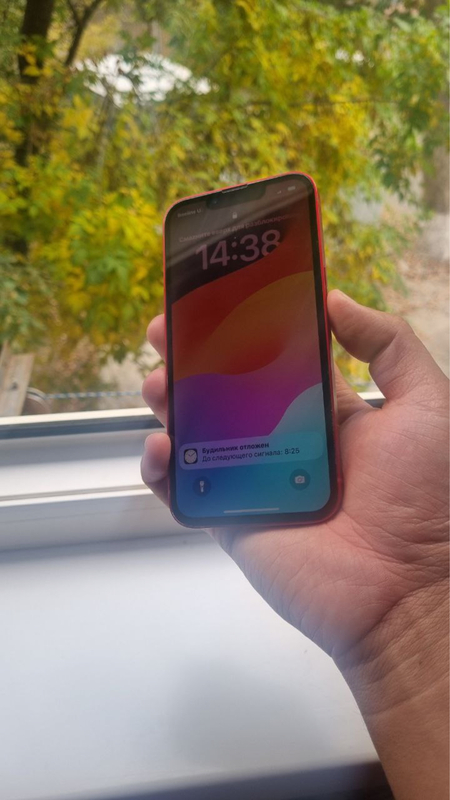 iphone 13  TU/A 128G