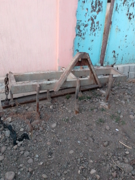 Traktor 40. sotiladi