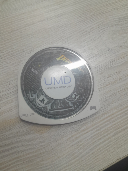 Продаётся psp с диском с играми