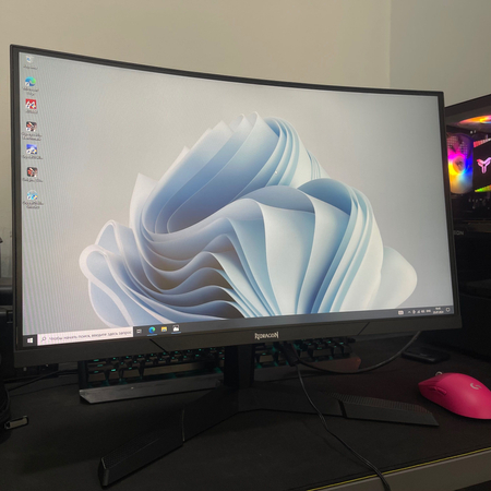 Монитор Redragon 165hz полный комплект