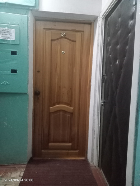 Margʻilon Zuhro 35-24 honadon 1-xonali 2-xona qilingan 14000$ kami bor