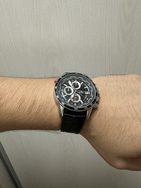 Aviator часы