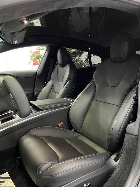 Tesla S Plaid 2021