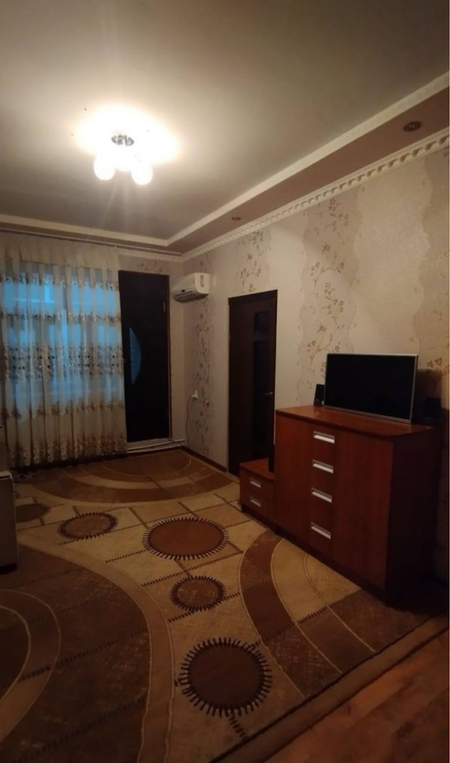Метро Мирзо Улугбека 1в2/2/4 Балкон 1,5х3 Орр Райхон
