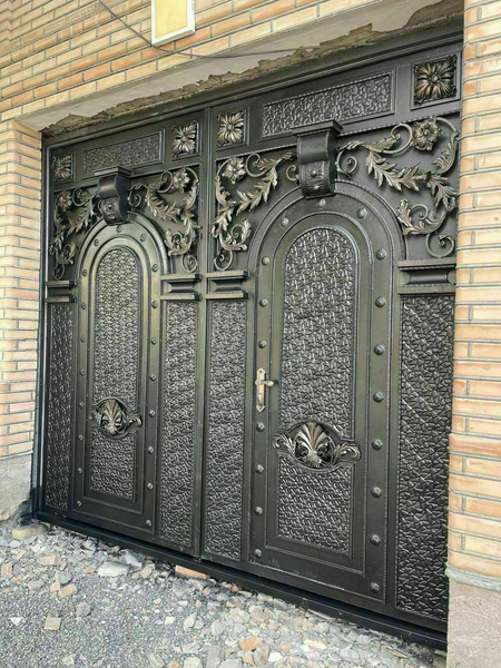 Darvozalar qalin listli