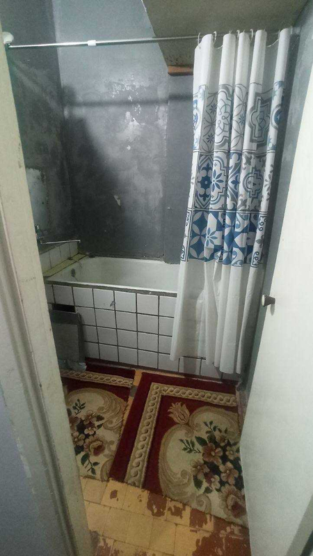 Продам - 1 ком перед в 2х ком/2/4 м-в Феруза