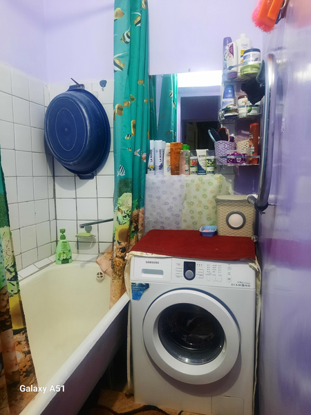 Срочно продаётся Юнусабвд-18  2/4/4  кирпичный