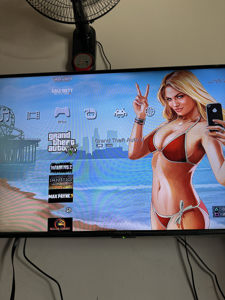 Продаю PlayStation 3 Slim прошитый с играми