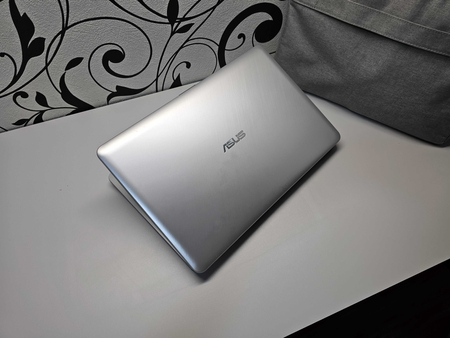 ПРОДАМ Asus X543 Офисный Ноутбук Dual-N4020/4GB/256SSD/15.6
