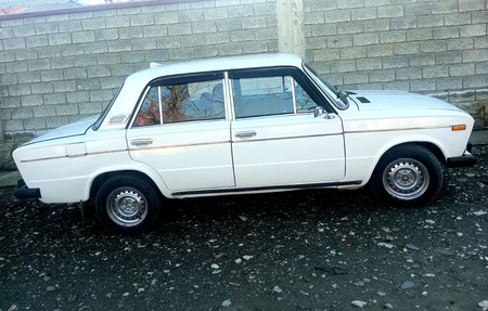 Jiguli vaz 2106 sotiladi