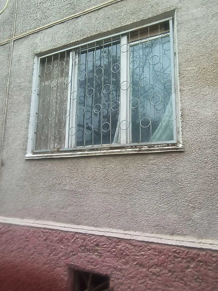 Решетки аконные б/у