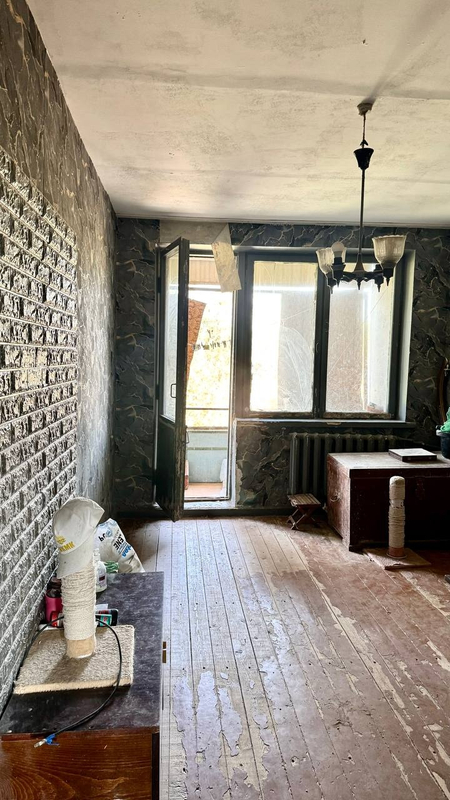 Продается 3х комнатная квартира срочно
