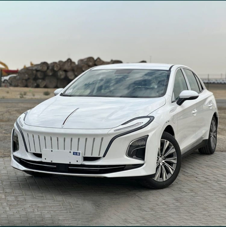 Hongqi e-qm5. 450 km 2024. Халол насия  асосида берилади  пениясиз !!!