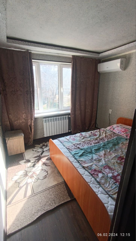 Chilonzor NOVZA 5 kvartal srochna sotiladi.