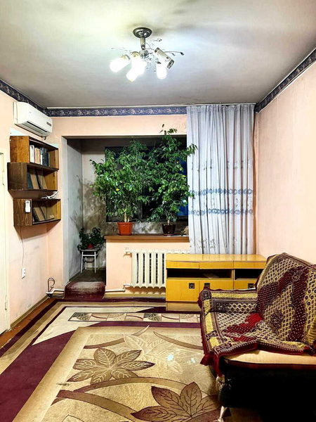 谷 128384 谷 Chilonzor tumanida kvartira sotiladi [48 м²]