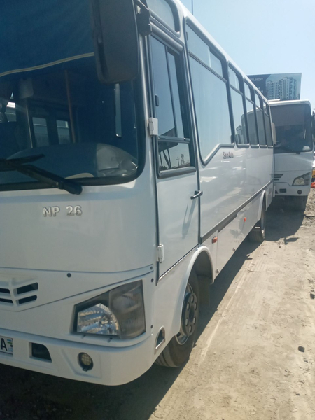 Aftobus sotiladi Hc40 va HC26. Holati yaxshi 2019