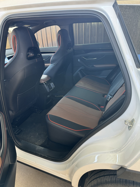 BYD song plus champion dm-i 110