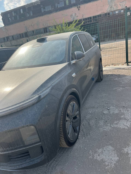 Lixiang l9 Ultra black/orange
