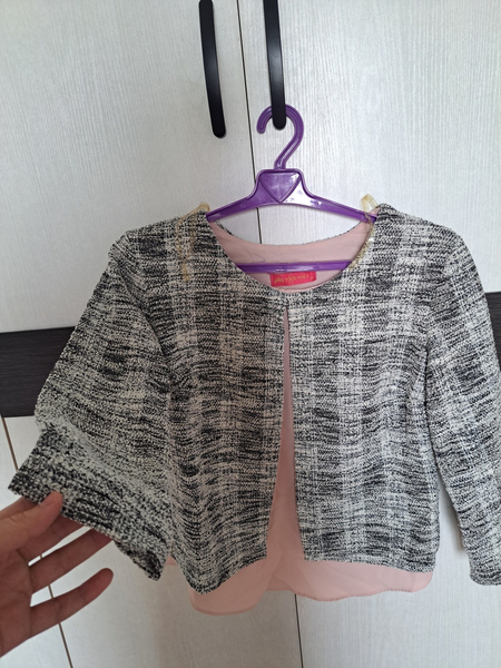 Kiyimlar xolati yaxshi diffekti yoq