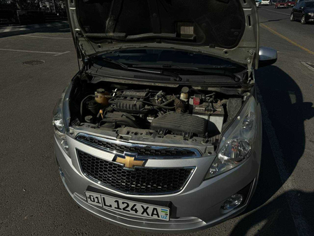 Продам Chevrolet Spark 2015 года