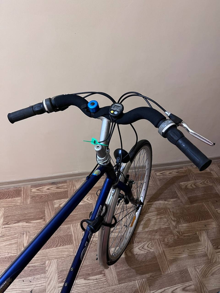 Велосипед Giant.