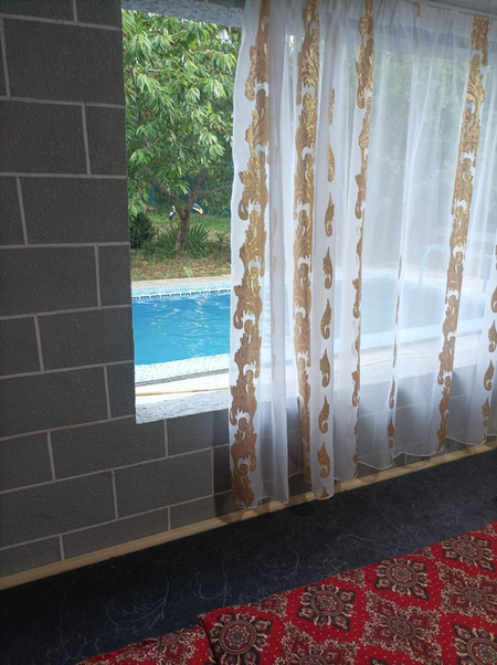Dacha Piramidaga yaqin Joyda