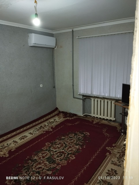 Arenda chilonzor-23 farhatski  Metro-10 minut BOLLAGA qizlaga