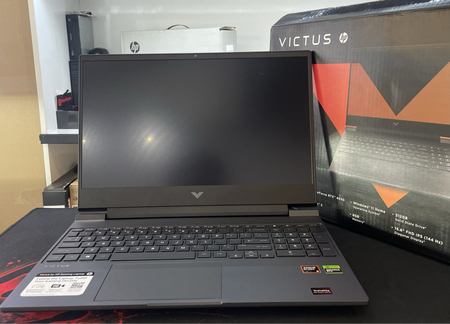 HP Victus Ryzen5 8645