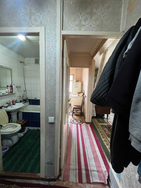 Эълон№4238   1 хонали  квартира.