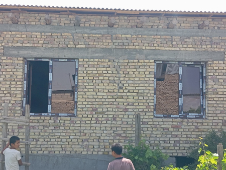 Akfa deraza va romlar steklani vetraj