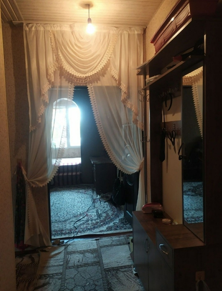 Гулзор 1/2/5 беруний метро якин балкон 2*3