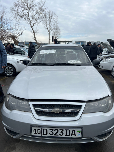 Срочно продаю свой машина