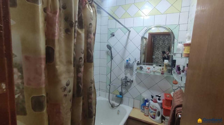 Продается  4 ком квартира в Юнусабадском р-не  16 квартал ! (J 1830)
