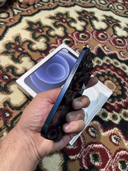 İphone 12 64 gb