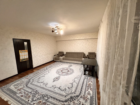 Аренда Сам.дарвоза 2 хона 3 кават 70m2.