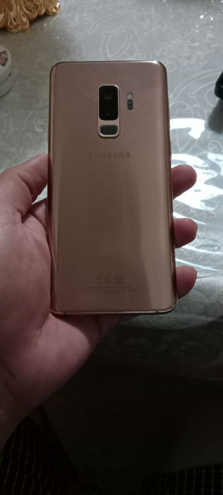 samsung s9+ в хорошо состоянии
