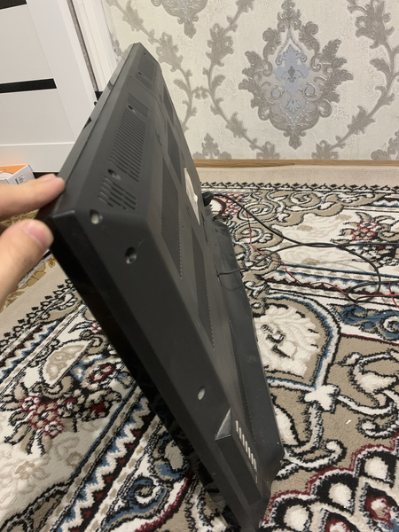 Artel televizor 32 talik ishlatilinmasdan uyda saqlangan. 32