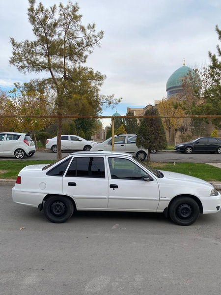 Сотилади Нексия 2