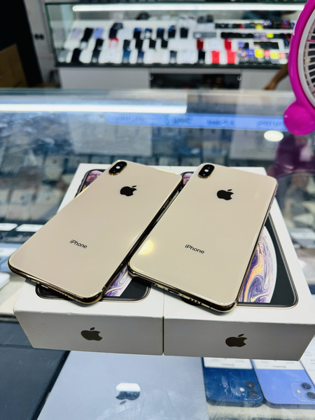 iPhone Xs Max 256 gb gold