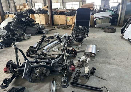 Leapmotor  c01 радной завадской цвет детали