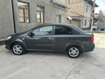 Nexia 3 avtomat ravon