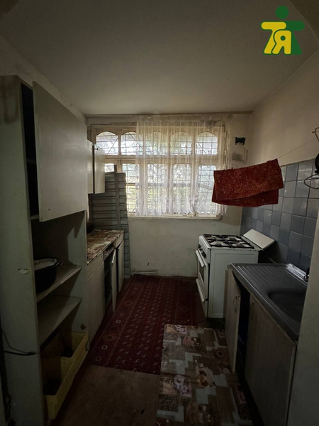 В КРЕДИТ через Банк.Продаётся 3х комнатная 1-этаже.ХБК Троллейбусный