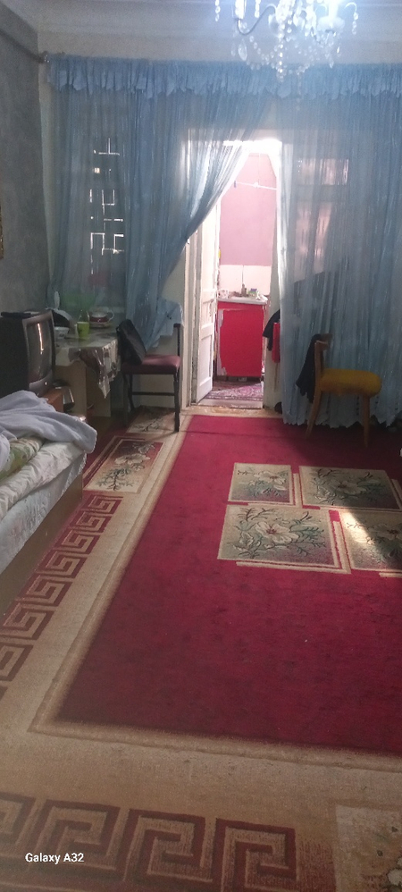 Продам 1 ком 1 этаж 2 этажа. 22м2. Кирпич. Ор-р Узбум