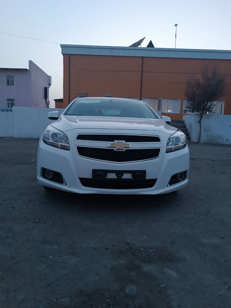 Chevrolet  Malibu 1