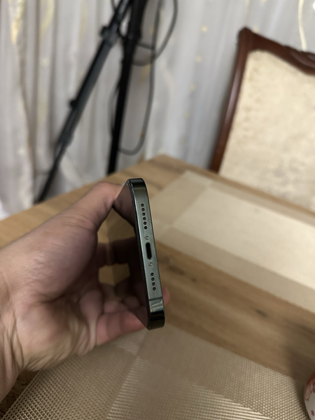 Iphone 13 pro max 256  емкость 86%