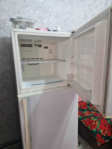 Muzlatgich, LG holati juda yaxshi