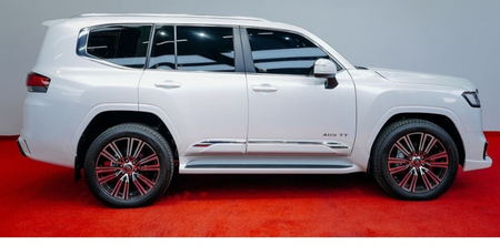 Toyota Land Cruiser 300