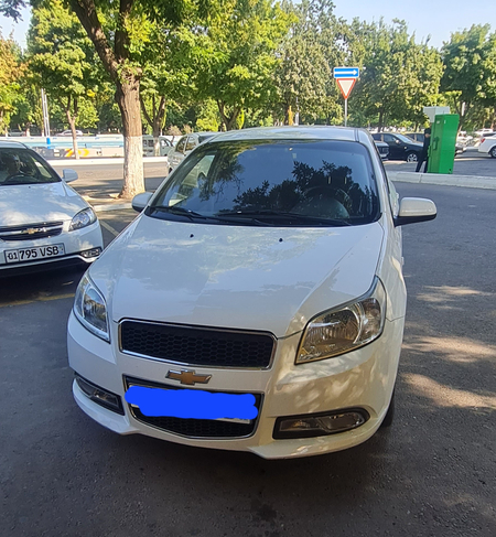 Sotiladi. Nexia 3 2020 yil 99000 km yurgan