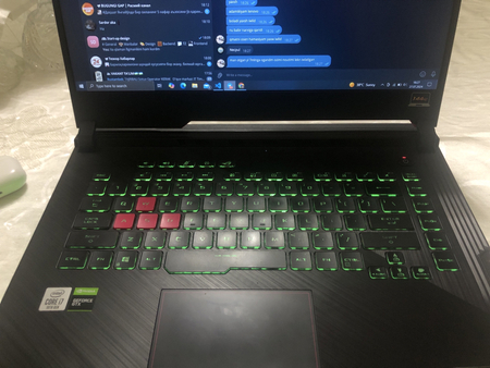 Asus rog strix g15